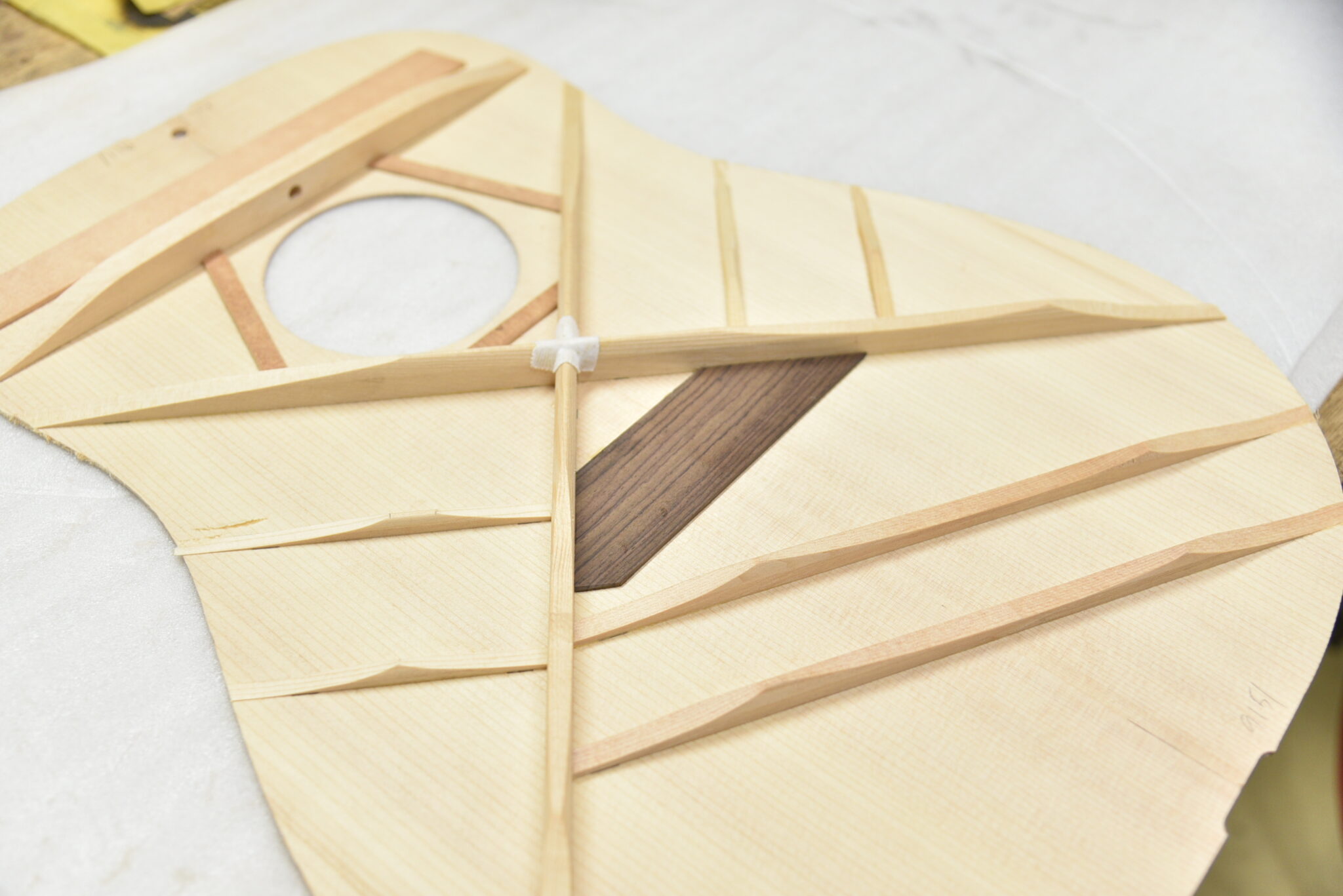 The Eagle’24 Type F | Deviser ｜株式会社ディバイザー｜長野県松本市のギターメーカー