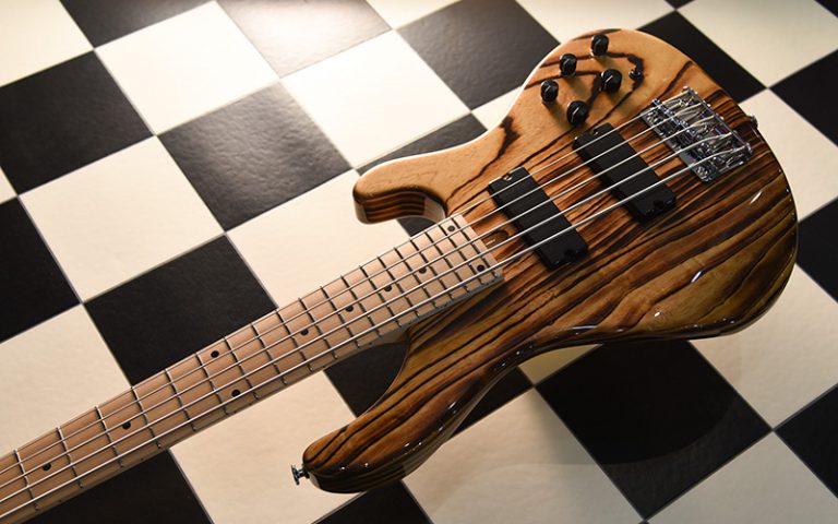 5弦ベース特集・第二弾 24Fで万能な5弦ベース！TF-5 STD/ASH | Deviser ｜株式会社ディバイザー｜長野県松本市のギターメーカー