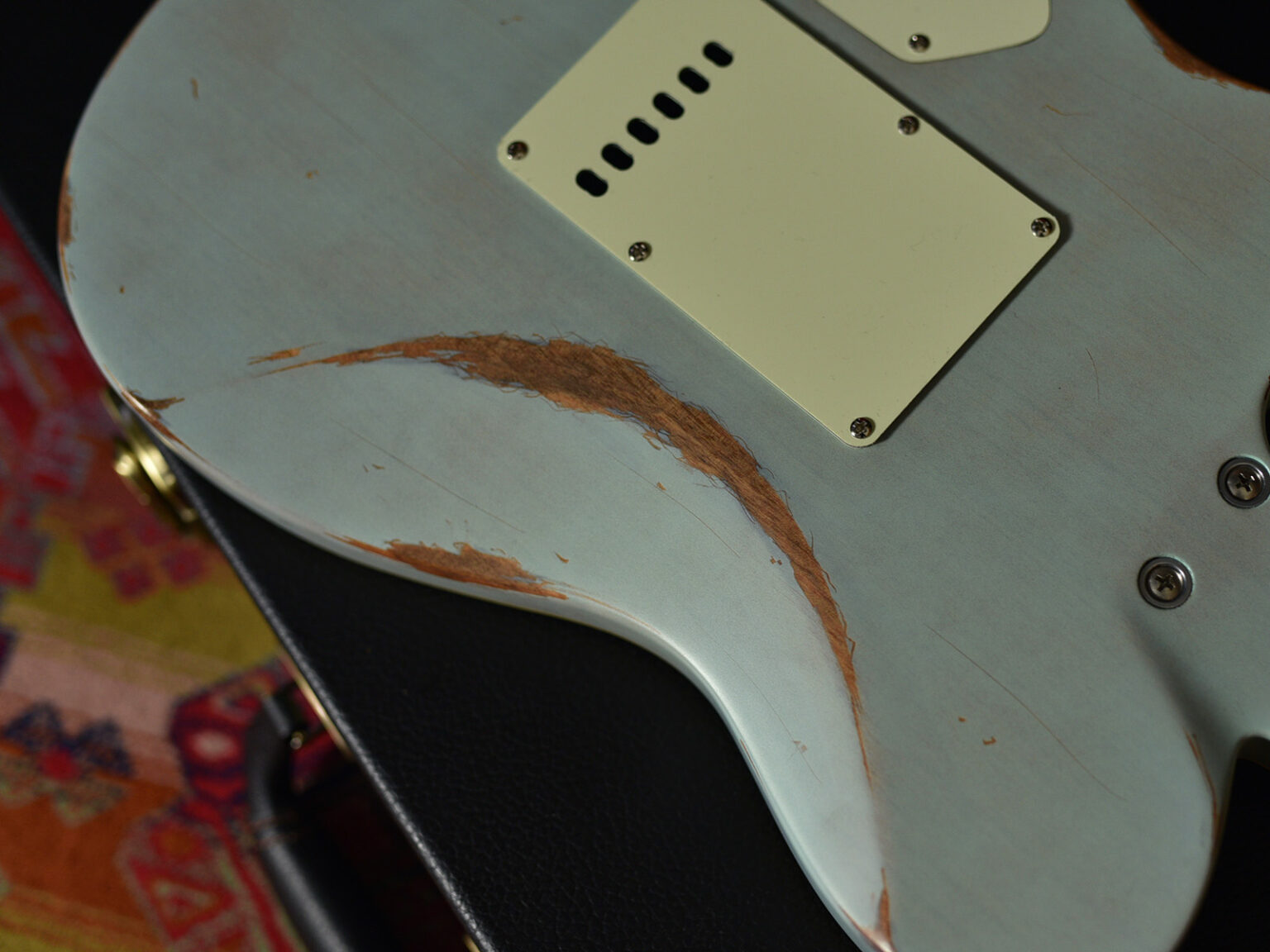 Bacchus Global シリーズにAGEDモデルが仲間入り！ | Deviser ｜株式会社ディバイザー｜長野県松本市のギターメーカー