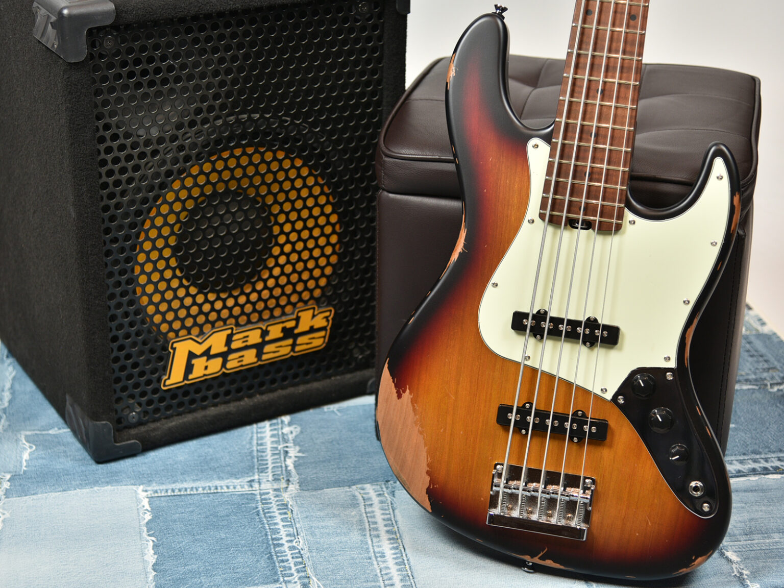 人気のベースモデルに5弦仕様＆新色が追加！【Bacchus Global Series】 | Deviser ｜株式会社ディバイザー｜長野県松本市のギターメーカー