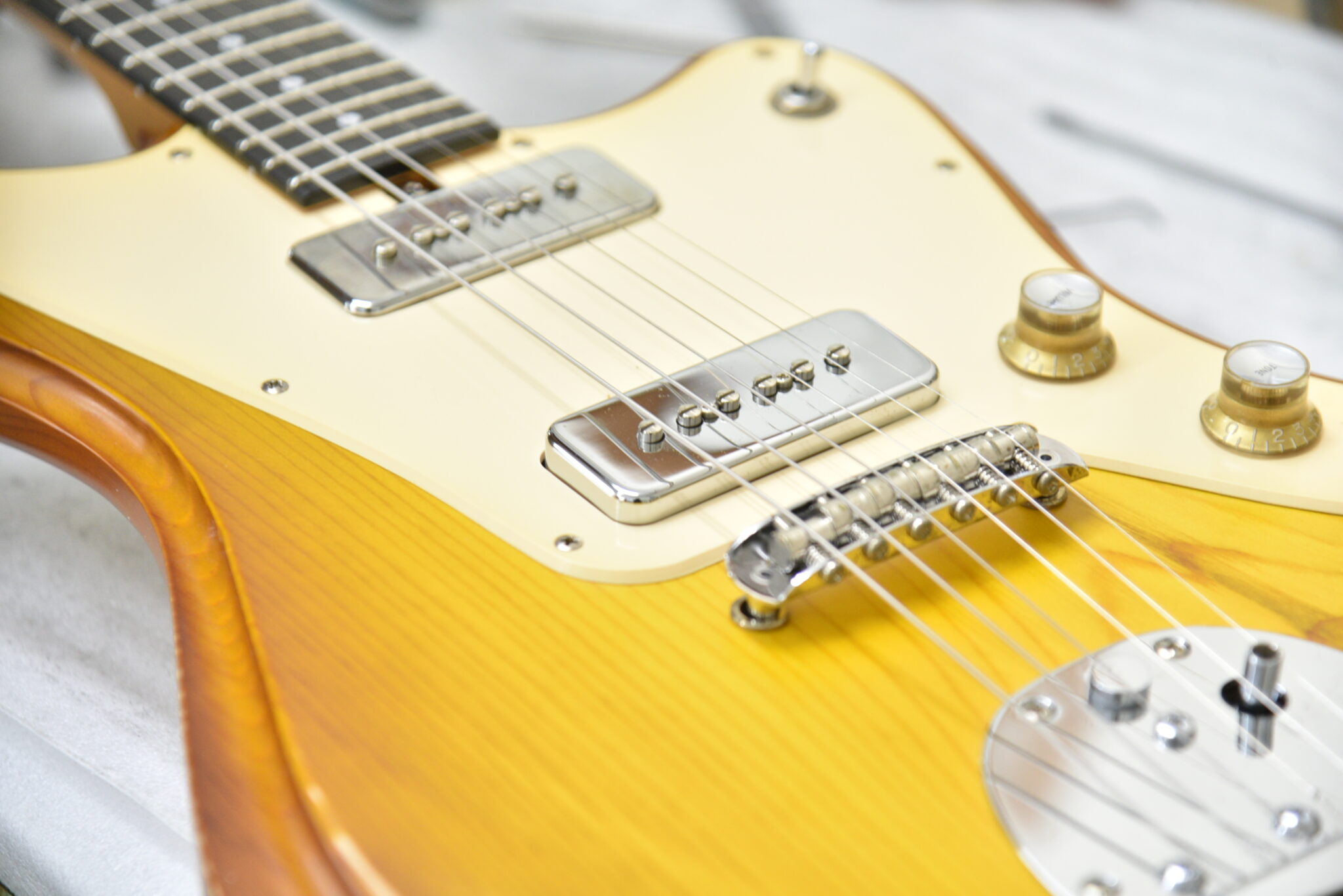 赤松ギタープロジェクトの原点へ！装い新たなSURF BREAKER & 赤松ROSETTEEも初登場【#ディバイザーワンデイ】 | Deviser ｜株式会社ディバイザー｜長野県松本市のギターメーカー